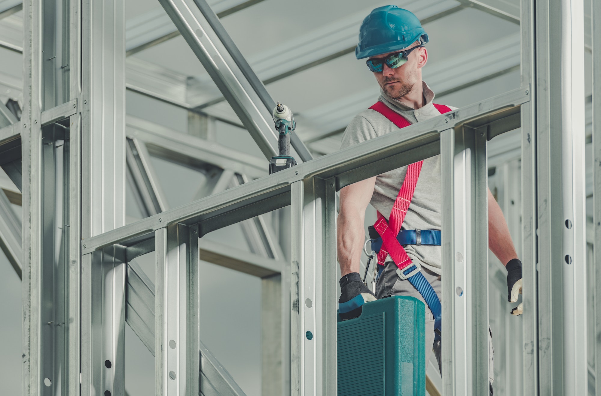 Commercial Building – Oakwood Builders & Developers